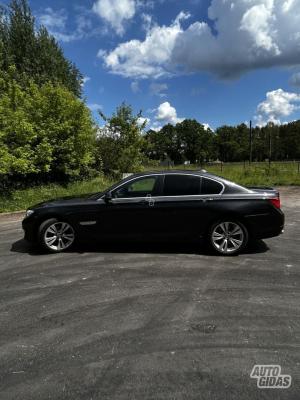 BMW 730 2014 in Kaunas, with an engine capacity of 3.00 L and mileage of 286 thousand km for 11000 €, photo 6 on AUTOMOTO.COM.LV
