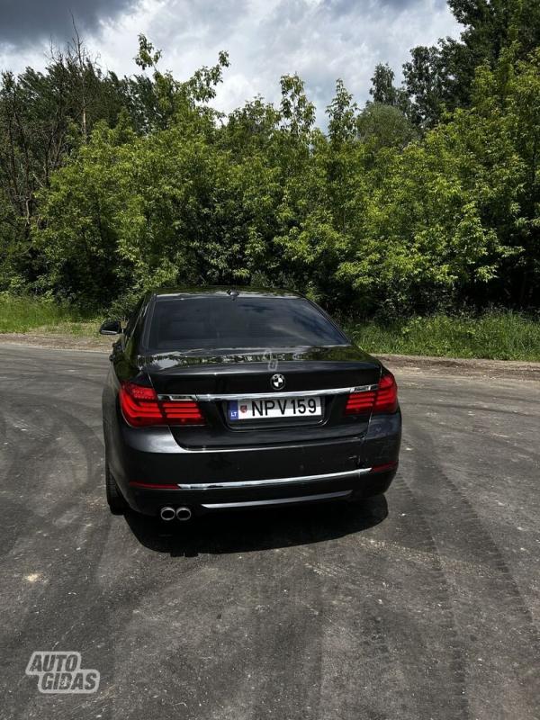 BMW 730 2014 Kauņa, ar dzinēja tilpumu 3.00 L un nobraukumu 286 tūkst. km par 11000 €, foto 6 vietnē AUTOMOTO.COM.LV