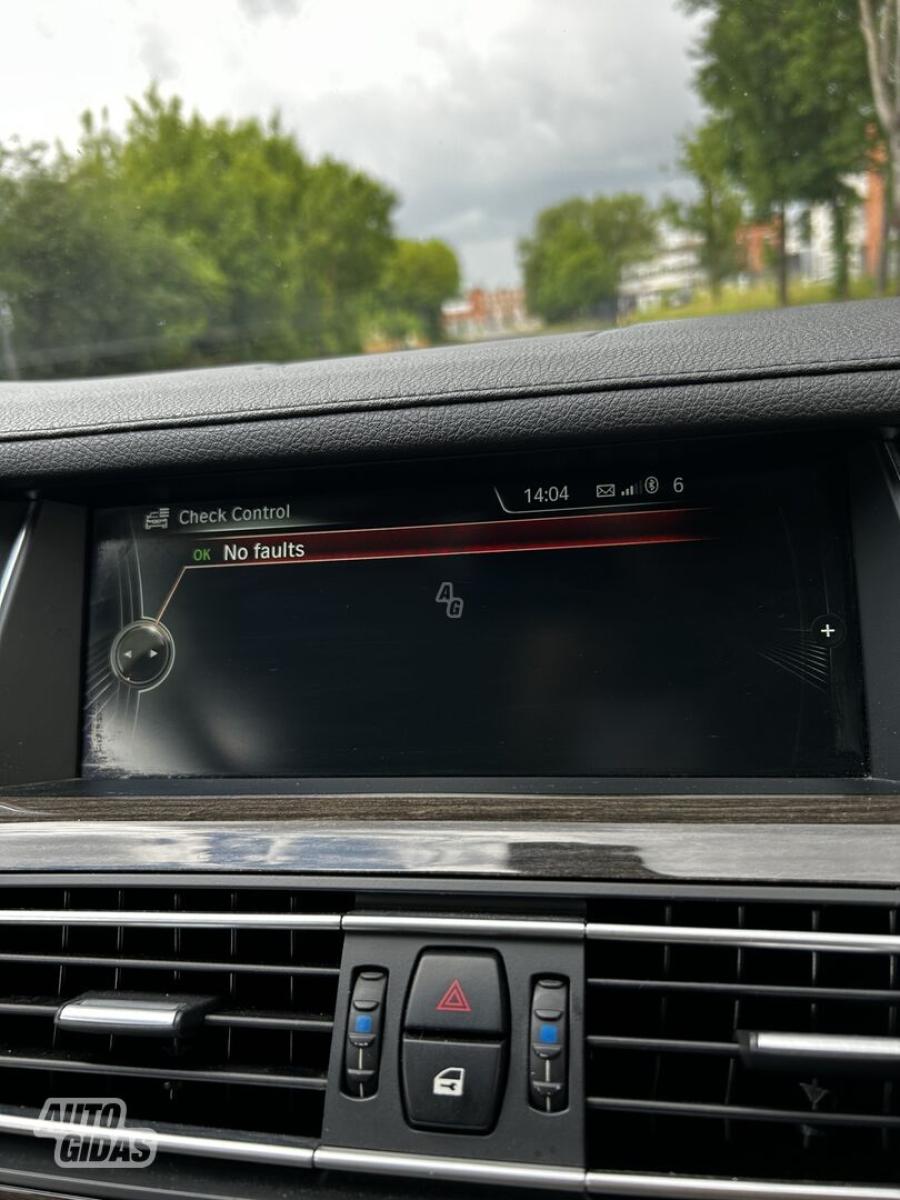 BMW 730 2014 in Kaunas, with an engine capacity of 3.00 L and mileage of 286 thousand km for 5950 €, photo 16 on AUTOMOTO.COM.LV