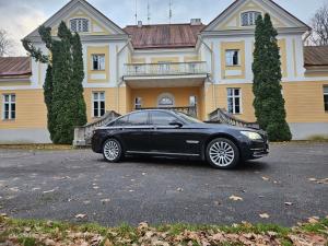 BMW 730 2015 in Tallinn, with an engine capacity of 3.00 L and mileage of 218 thousand km for 17199 €, photo 11 on AUTOMOTO.COM.LV