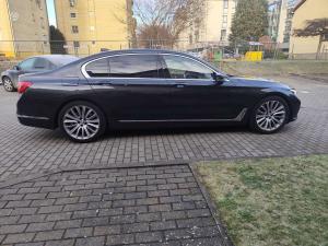 BMW 730 2016 in Kaunas, with an engine capacity of 0.00 L and mileage of 260 thousand km for 28000 €, photo 5 on AUTOMOTO.COM.LV