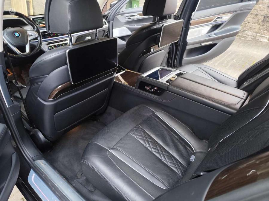 BMW 730 2016 in Kaunas, with an engine capacity of 0.00 L and mileage of 260 thousand km for 28000 €, photo 13 on AUTOMOTO.COM.LV