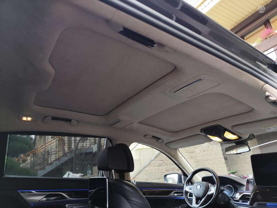 BMW 730 2016 in Kaunas, with an engine capacity of 0.00 L and mileage of 260 thousand km for 28000 €, photo 17 on AUTOMOTO.COM.LV