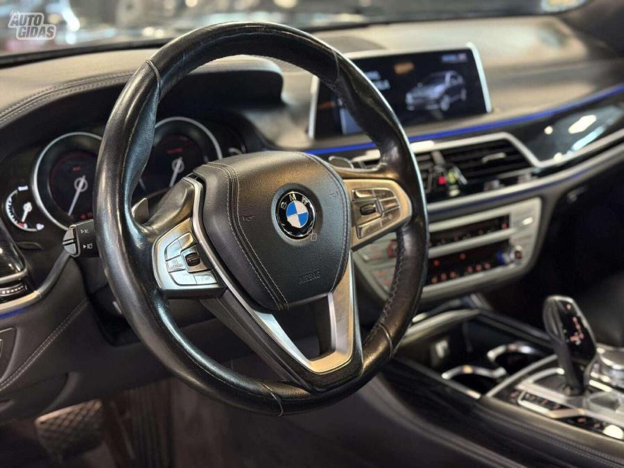 BMW 730 2016 in Klaipeda, with an engine capacity of 3.00 L and mileage of 236 thousand km for 24750 €, photo 4 on AUTOMOTO.COM.LV