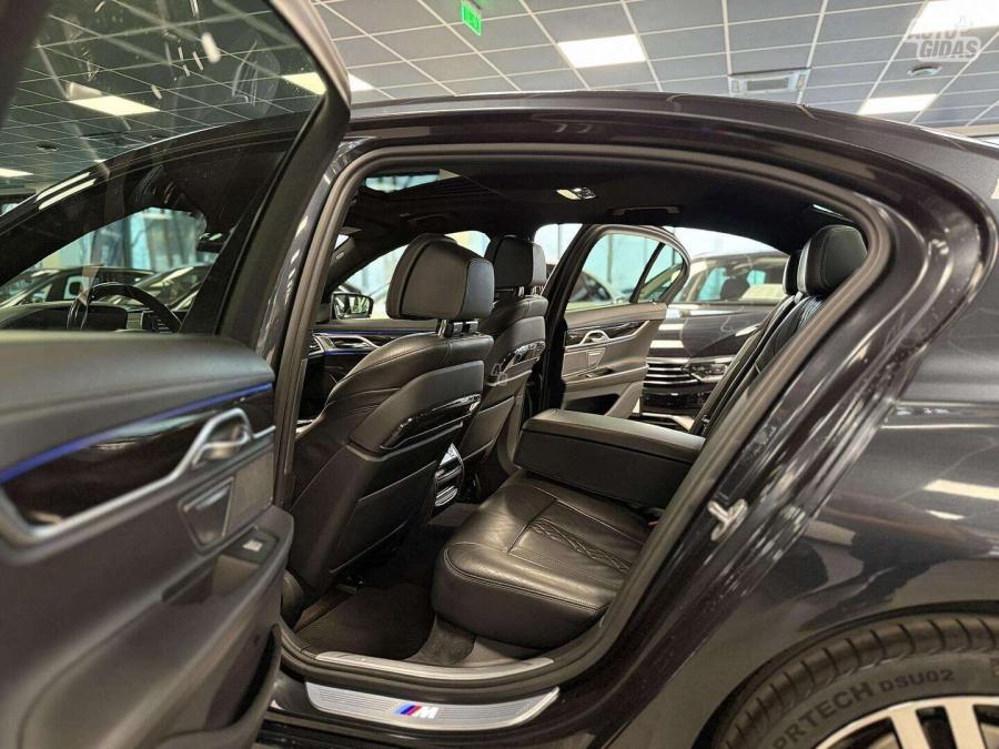 BMW 730 2016 Klaipėda, ar dzinēja tilpumu 3.00 L un nobraukumu 236 tūkst. km par 24750 €, foto 23 vietnē AUTOMOTO.COM.LV