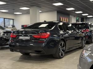 BMW 730 2016 in Klaipeda, with an engine capacity of 2.99 L and mileage of 235 thousand km for 24750 €, photo 4 on AUTOMOTO.COM.LV