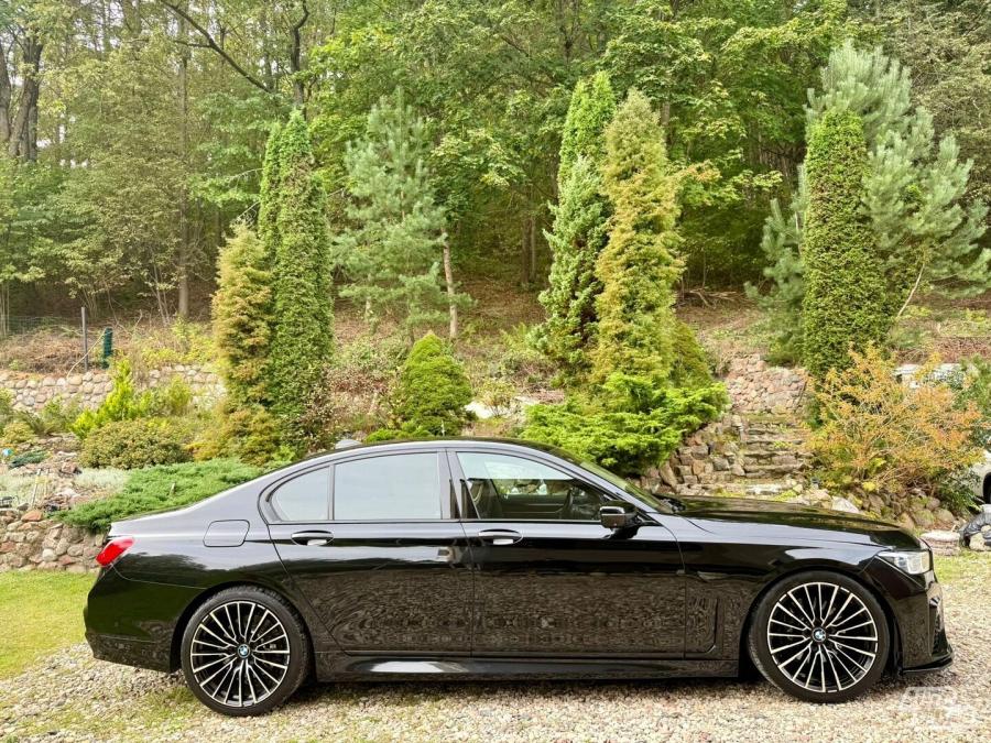 BMW 730 2016 in Vilnius, with an engine capacity of 3.00 L and mileage of 170 thousand km for 29490 €, photo 4 on AUTOMOTO.COM.LV
