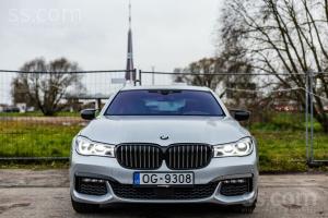 BMW 730 2016 in Riga, with an engine capacity of 3.00 L and mileage of 224 thousand km for 29990 €, photo 4 on AUTOMOTO.COM.LV