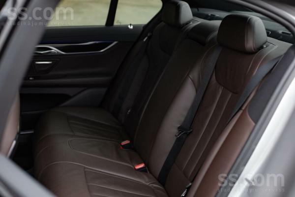 BMW 730 2016 Rīga, ar dzinēja tilpumu 3.00 L un nobraukumu 224 tūkst. km par 29990 €, foto 10 vietnē AUTOMOTO.COM.LV