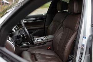 BMW 730 2016 in Riga, with an engine capacity of 3.00 L and mileage of 224 thousand km for 29990 €, photo 13 on AUTOMOTO.COM.LV
