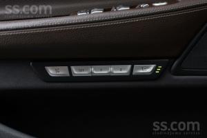 BMW 730 2016 in Riga, with an engine capacity of 3.00 L and mileage of 224 thousand km for 29990 €, photo 16 on AUTOMOTO.COM.LV