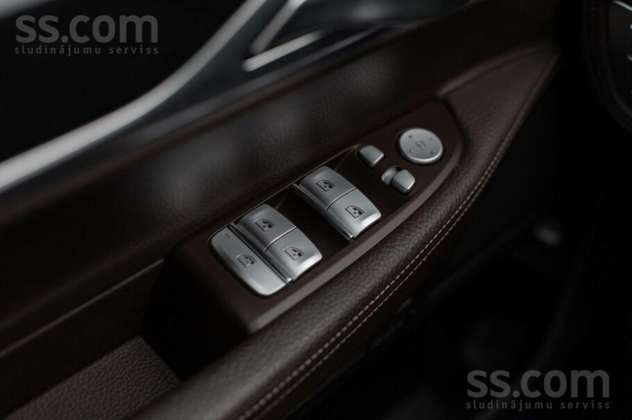 BMW 730 2016 in Riga, with an engine capacity of 3.00 L and mileage of 224 thousand km for 29990 €, photo 17 on AUTOMOTO.COM.LV