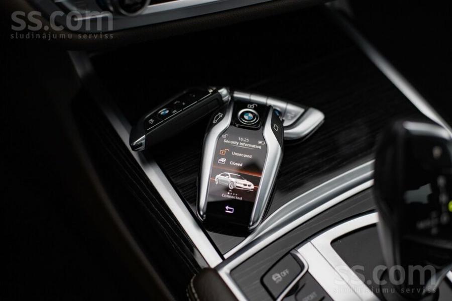 BMW 730 2016 in Riga, with an engine capacity of 3.00 L and mileage of 224 thousand km for 29990 €, photo 23 on AUTOMOTO.COM.LV