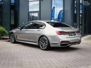 BMW 730 2020 in Marijampole, with an engine capacity of 3.00 L and mileage of 152 thousand km for 49950 €, photo 9 on AUTOMOTO.COM.LV
