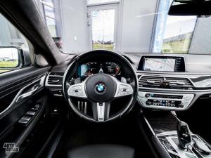 BMW 730 2020 in Kaunas, with an engine capacity of 3.00 L and mileage of 152 thousand km for 45950 €, photo 18 on AUTOMOTO.COM.LV