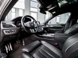 BMW 730 2020 in Kaunas, with an engine capacity of 3.00 L and mileage of 152 thousand km for 45950 €, photo 26 on AUTOMOTO.COM.LV