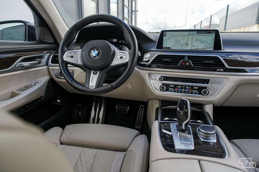 BMW 730 2021 in Kaunas, with an engine capacity of 3.00 L and mileage of 181 thousand km for 49450 €, photo 19 on AUTOMOTO.COM.LV