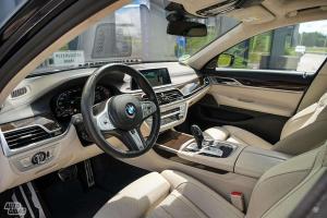 BMW 730 2021 in Kaunas, with an engine capacity of 3.00 L and mileage of 181 thousand km for 49450 €, photo 26 on AUTOMOTO.COM.LV