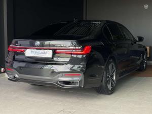 BMW 730 2022 Klaipėda, ar dzinēja tilpumu 3.00 L un nobraukumu 43 tūkst. km par 52991 €, foto 5 vietnē AUTOMOTO.COM.LV