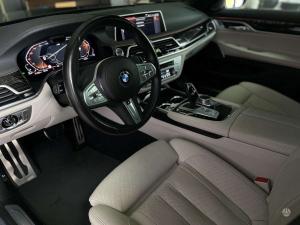 BMW 730 2022 Klaipėda, ar dzinēja tilpumu 3.00 L un nobraukumu 43 tūkst. km par 52991 €, foto 12 vietnē AUTOMOTO.COM.LV