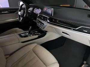 BMW 730 2022 Klaipėda, ar dzinēja tilpumu 3.00 L un nobraukumu 43 tūkst. km par 52991 €, foto 14 vietnē AUTOMOTO.COM.LV