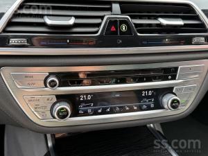 Белый БМВ 730 2015 в Рига, объемом двигателя 3.00 л и пробегом 204 тыс. км за 25990 €, фото 15 на AUTOMOTO.COM.LV