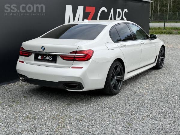 White BMW 730 2015 in Riga, with an engine capacity of 3.00 L and mileage of 204 thousand km for 25990 €, photo 3 on AUTOMOTO.COM.LV