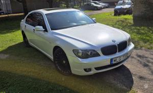 Balts BMW 730 2003 Viļņa, ar dzinēja tilpumu 2.99 L un nobraukumu 275 tūkst. km par 6300 €, foto 4 vietnē AUTOMOTO.COM.LV