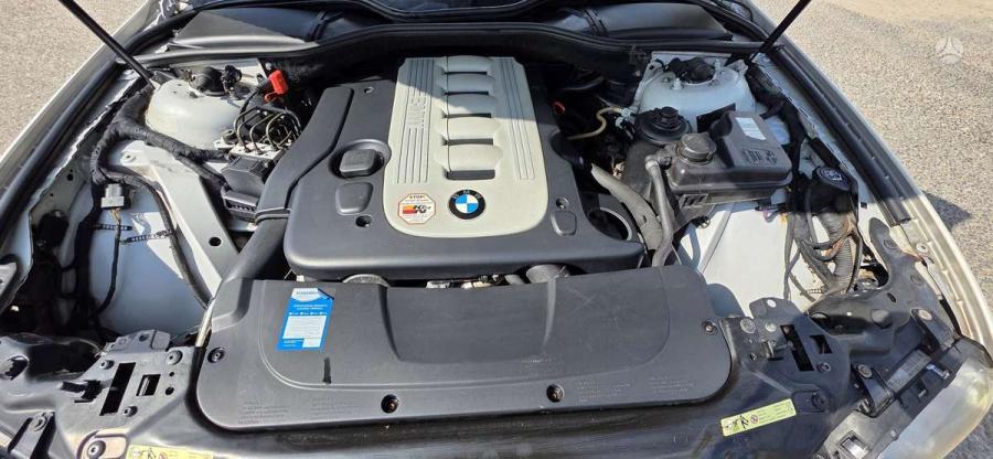 Balts BMW 730 2003 Viļņa, ar dzinēja tilpumu 2.99 L un nobraukumu 275 tūkst. km par 6300 €, foto 10 vietnē AUTOMOTO.COM.LV