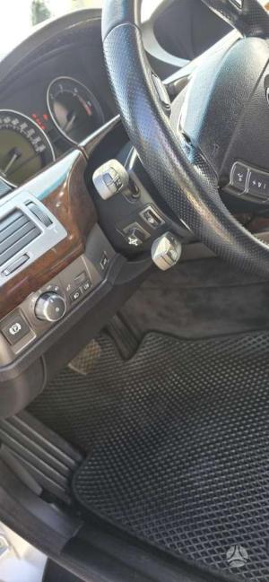 Balts BMW 730 2003 Viļņa, ar dzinēja tilpumu 2.99 L un nobraukumu 275 tūkst. km par 6300 €, foto 15 vietnē AUTOMOTO.COM.LV