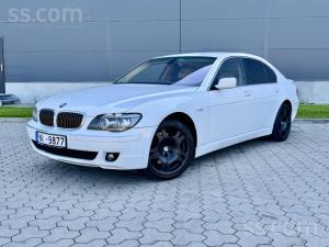 Balts BMW 730 2006 Rīga, ar dzinēja tilpumu 3.00 L un nobraukumu 317 tūkst. km par 5700 €, foto 1 vietnē AUTOMOTO.COM.LV