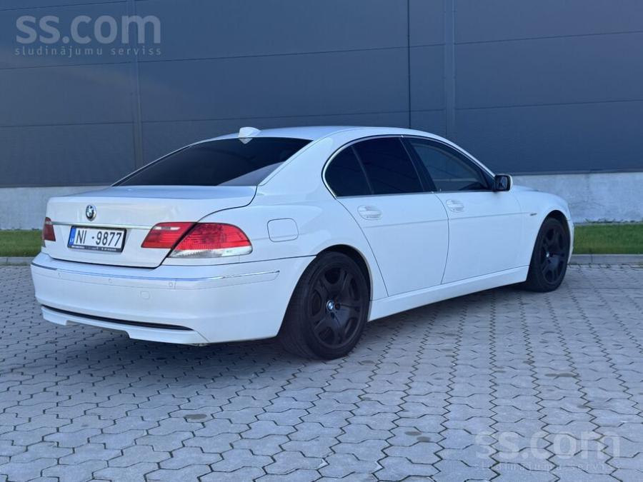 Balts BMW 730 2006 Rīga, ar dzinēja tilpumu 3.00 L un nobraukumu 317 tūkst. km par 5700 €, foto 5 vietnē AUTOMOTO.COM.LV