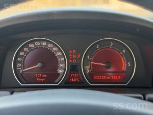 Balts BMW 730 2006 Cēsis, ar dzinēja tilpumu 3.00 L un nobraukumu 321 tūkst. km par 5000 €, foto 8 vietnē AUTOMOTO.COM.LV