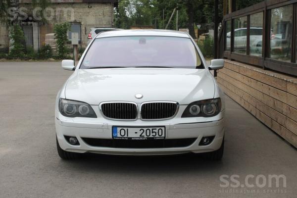 White BMW 730 2006 in Riga, with an engine capacity of 3.00 L and mileage of 0 thousand km for 4499 €, photo 3 on AUTOMOTO.COM.LV