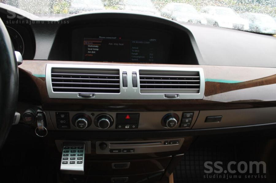 White BMW 730 2006 in Riga, with an engine capacity of 3.00 L and mileage of 0 thousand km for 4499 €, photo 17 on AUTOMOTO.COM.LV