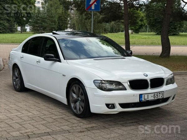 Balts BMW 730 2006 Rīga, ar dzinēja tilpumu 3.00 L un nobraukumu 329 tūkst. km par 4990 €, foto 1 vietnē AUTOMOTO.COM.LV