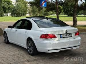 White BMW 730 2006 in Riga, with an engine capacity of 3.00 L and mileage of 329 thousand km for 4990 €, photo 3 on AUTOMOTO.COM.LV