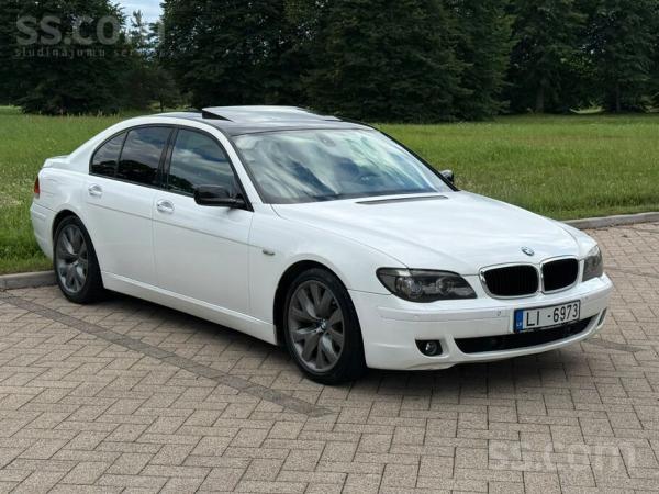 Balts BMW 730 2006 Rīga, ar dzinēja tilpumu 3.00 L un nobraukumu 329 tūkst. km par 4990 €, foto 4 vietnē AUTOMOTO.COM.LV