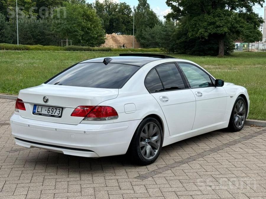 White BMW 730 2006 in Riga, with an engine capacity of 3.00 L and mileage of 329 thousand km for 4990 €, photo 8 on AUTOMOTO.COM.LV