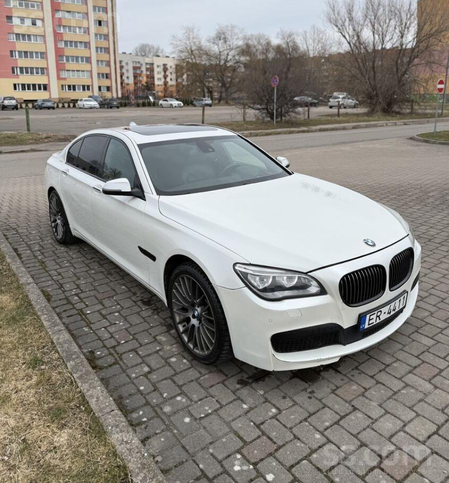 Balts BMW 730 2011 Liepāja, ar dzinēja tilpumu 3.00 L un nobraukumu 355 tūkst. km par 10750 €, foto 3 vietnē AUTOMOTO.COM.LV