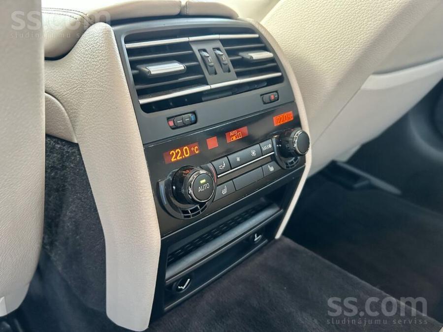 Balts BMW 730 2011 Jelgava, ar dzinēja tilpumu 3.00 L un nobraukumu 181 tūkst. km par 14900 €, foto 7 vietnē AUTOMOTO.COM.LV