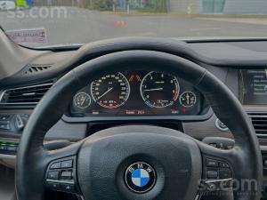 Balts BMW 730 2011 Jelgava, ar dzinēja tilpumu 3.00 L un nobraukumu 181 tūkst. km par 14900 €, foto 11 vietnē AUTOMOTO.COM.LV
