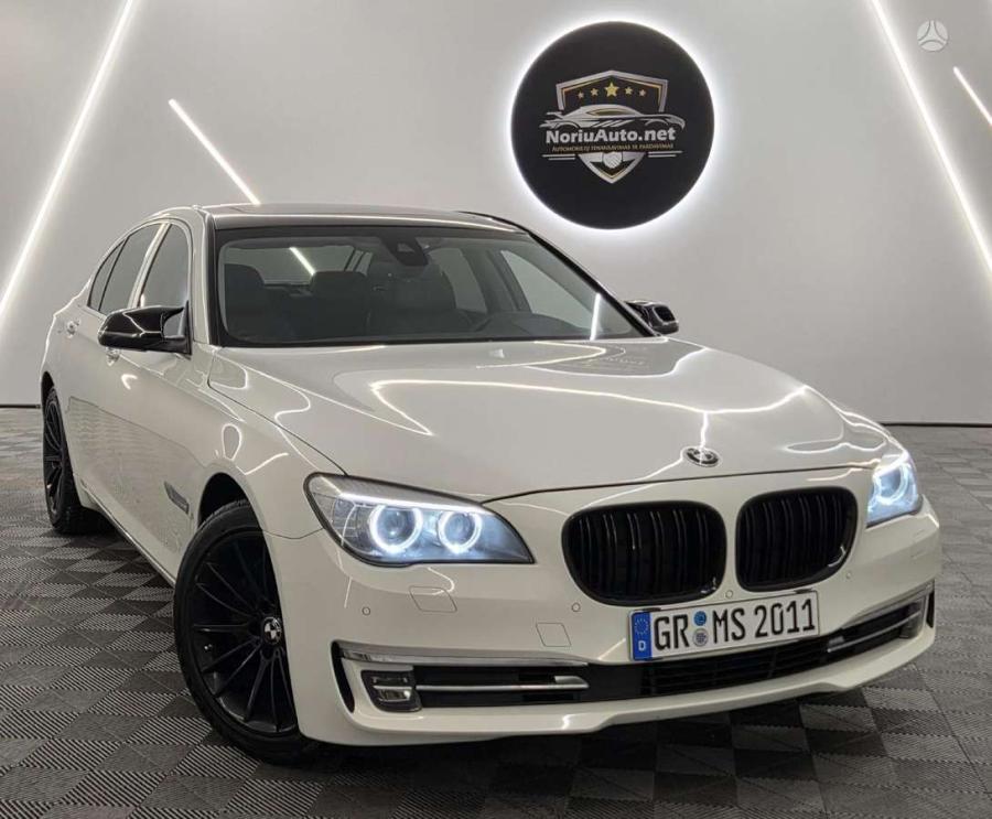 White BMW 730 2013 in Marijampole, with an engine capacity of 2.99 L and mileage of 176 thousand km for 14350 €, photo 1 on AUTOMOTO.COM.LV