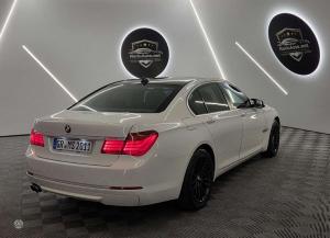 White BMW 730 2013 in Marijampole, with an engine capacity of 2.99 L and mileage of 176 thousand km for 14350 €, photo 37 on AUTOMOTO.COM.LV