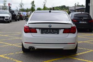 White BMW 730 2013 in Vilnius, with an engine capacity of 2.99 L and mileage of 283 thousand km for 11900 €, photo 6 on AUTOMOTO.COM.LV