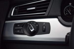 White BMW 730 2013 in Vilnius, with an engine capacity of 2.99 L and mileage of 283 thousand km for 11900 €, photo 19 on AUTOMOTO.COM.LV