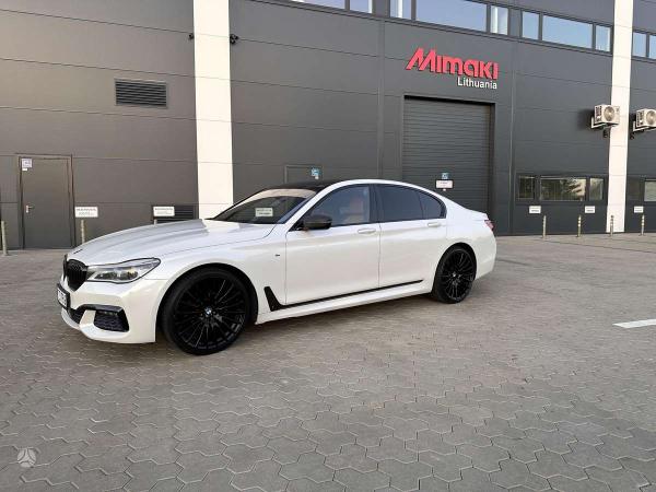 Balts BMW 730 2015 Viļņa, ar dzinēja tilpumu 2.99 L un nobraukumu 217 tūkst. km par 28500 €, foto 3 vietnē AUTOMOTO.COM.LV