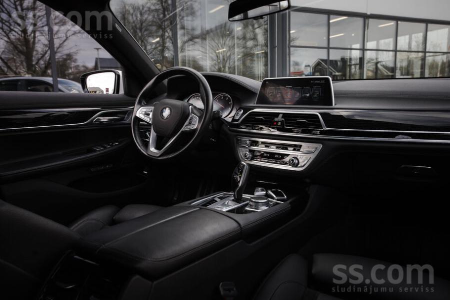 Balts BMW 730 2016 Jelgava, ar dzinēja tilpumu 3.00 L un nobraukumu 0 tūkst. km par 33600 €, foto 27 vietnē AUTOMOTO.COM.LV