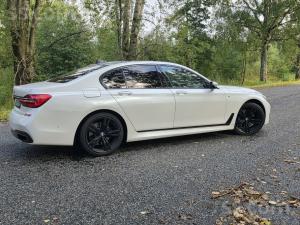 Balts BMW 730 2016 Rīga, ar dzinēja tilpumu 3.00 L un nobraukumu 338 tūkst. km par 23000 €, foto 7 vietnē AUTOMOTO.COM.LV