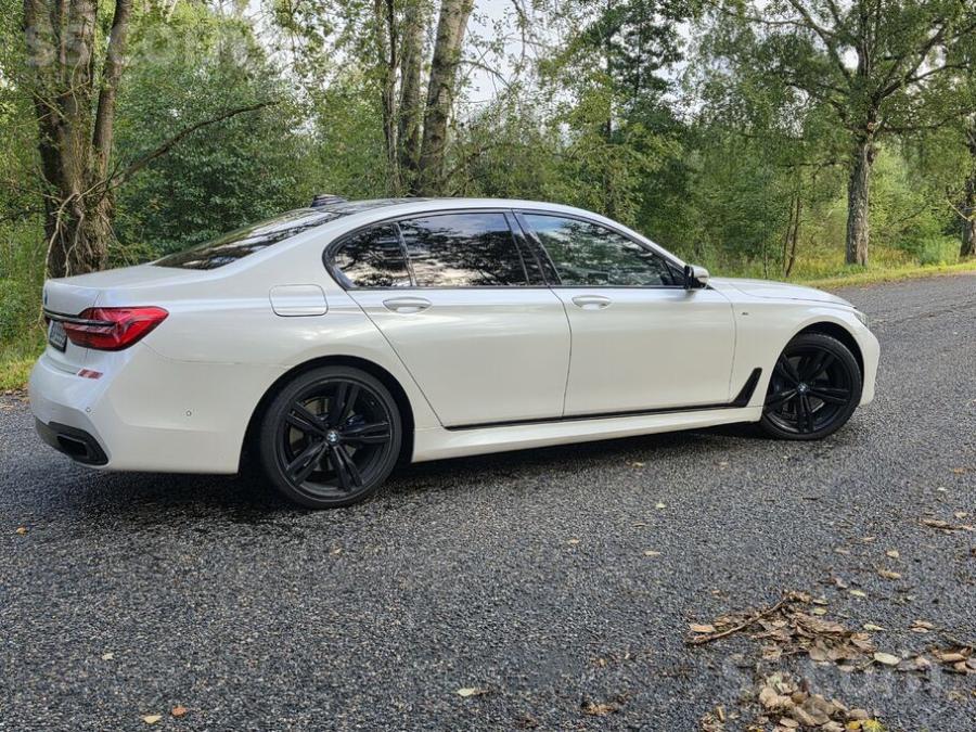 Balts BMW 730 2016 Rīga, ar dzinēja tilpumu 3.00 L un nobraukumu 338 tūkst. km par 23000 €, foto 7 vietnē AUTOMOTO.COM.LV